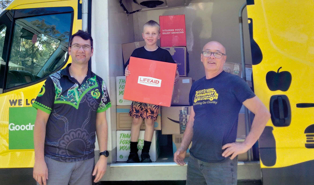 Join the yellow army : Hunter and Coastal Lifestyle