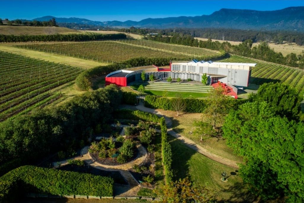 Who’s buying, who’s selling? : Hunter and Coastal Lifestyle